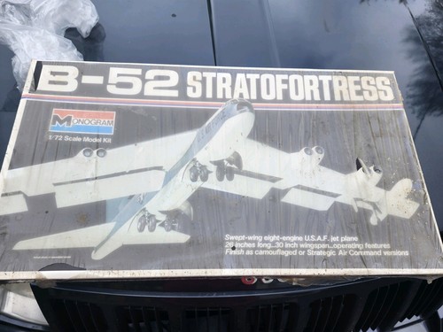 Monogram B-52 Stratofortress Kit # 8292 - 1/72 - FACTORY SEALED | eBay
