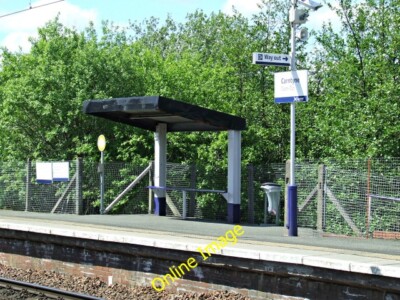 Photo 6x4 Carntyne railway station Braidfauld The rather basic shelter ...