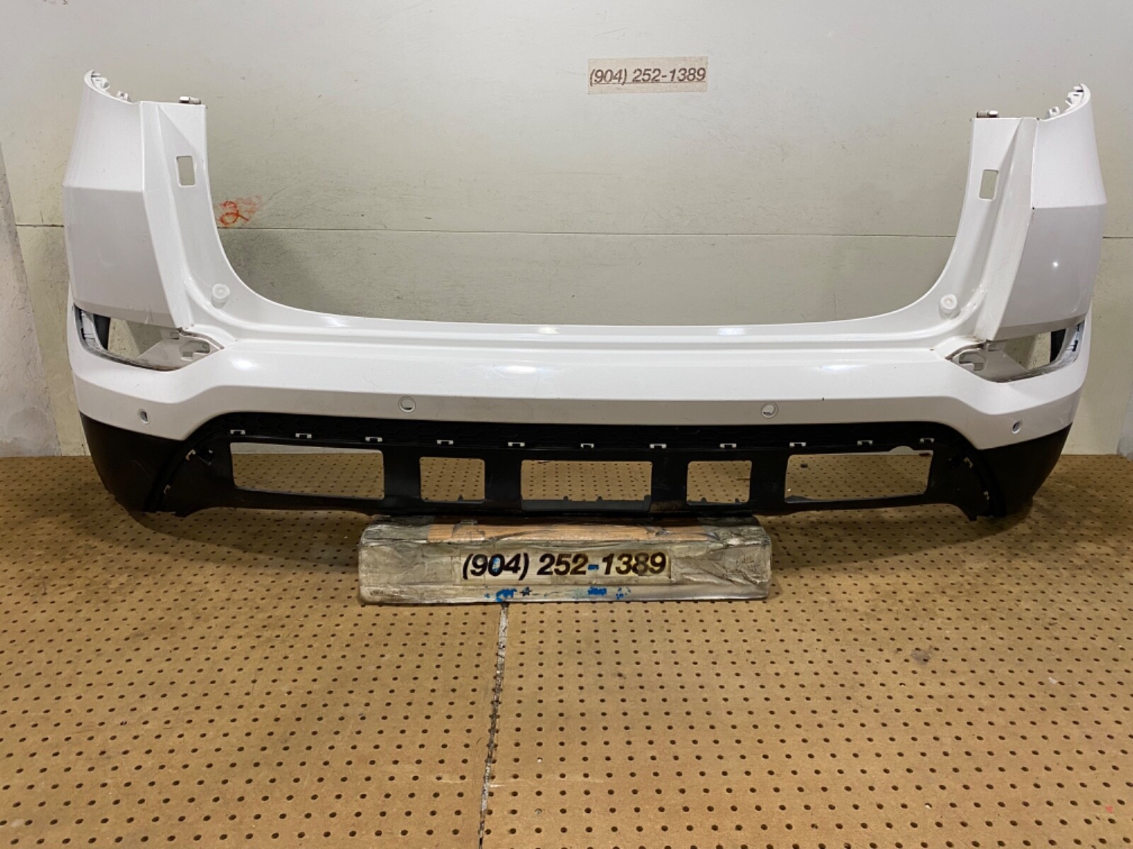 OEM 2016 2017 2018 HYUNDAI TUCSON REAR BUMPER 86611-D3000 | eBay