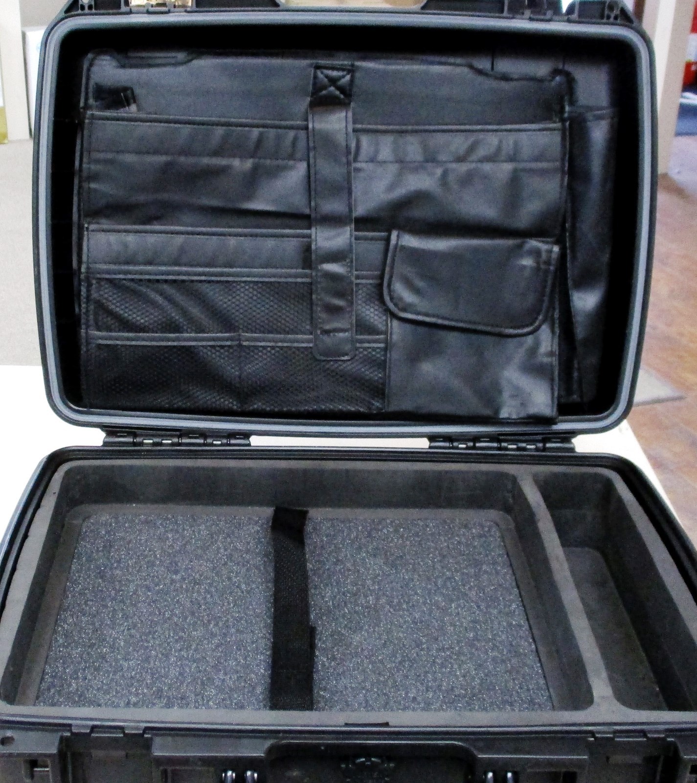 Pelican Storm iM2370 -Used-Laptop Case BLACK 20" L x 14.7" W x 5.8" H ...