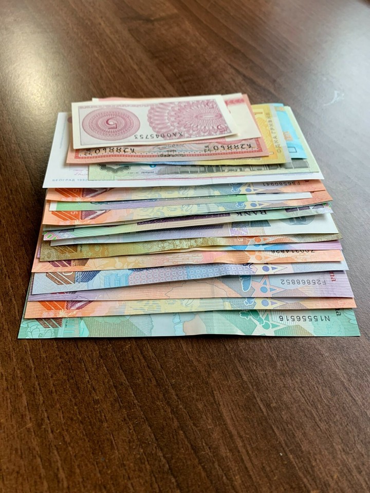 (New) Job Lot of 30 Banknotes Foreign Currency of the World NEW UNC ...