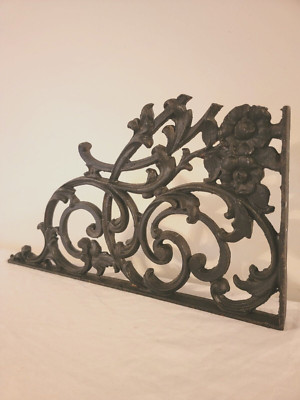Corbels - Cast Iron Victorian