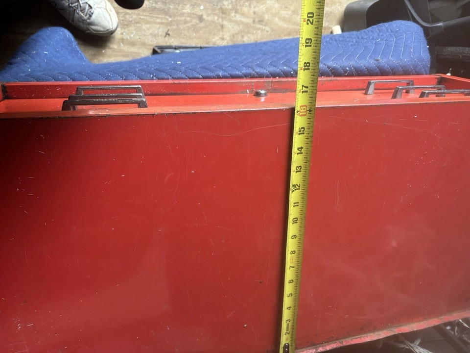 Vintage Hard To Find MATCO 33 Wide Middle Intermediate Tool Box Jan ...