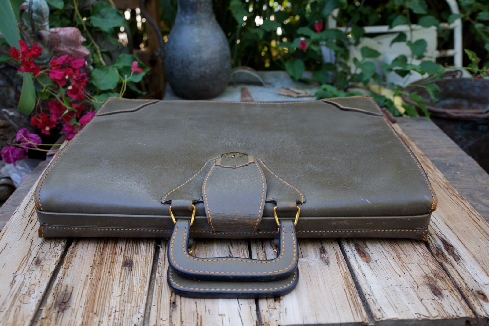 Vintage Atlas Philadelphia Attache Briefcase Distressed Leather Doctor ...