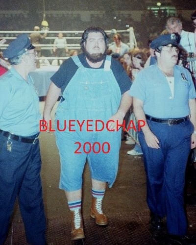 HAYSTACKS CALHOUN WRESTLER 8 X 10 WRESTLING PHOTO NWA WWWF | eBay