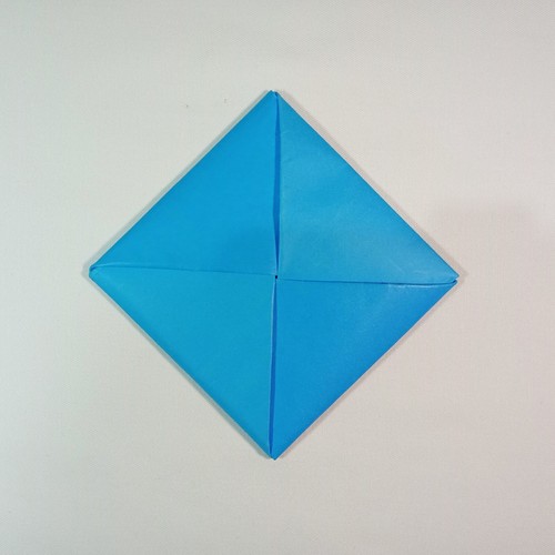 Ddakji Traditional Korean Flipping Game Flip challenge Blue & Red Paper ...