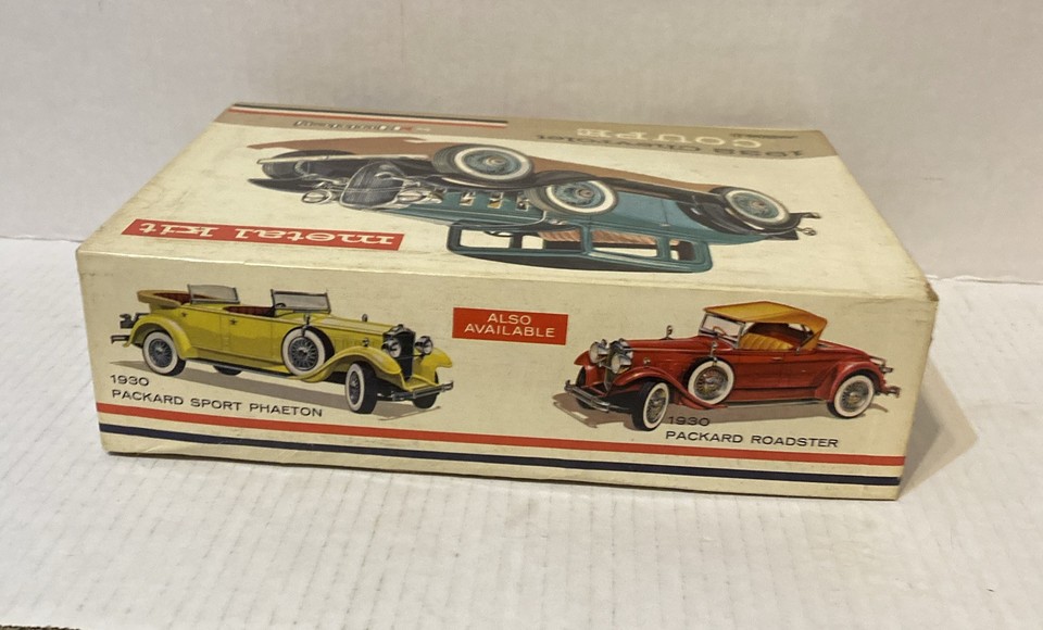 Vintage Hubley Metal Model Kit 1932 Chevrolet Coupe #4869-400 - Open ...