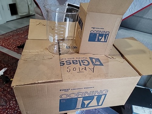 Box Of 6 Vintage PYREX 3000 mL Graduated Beakers Never Used Corning ...