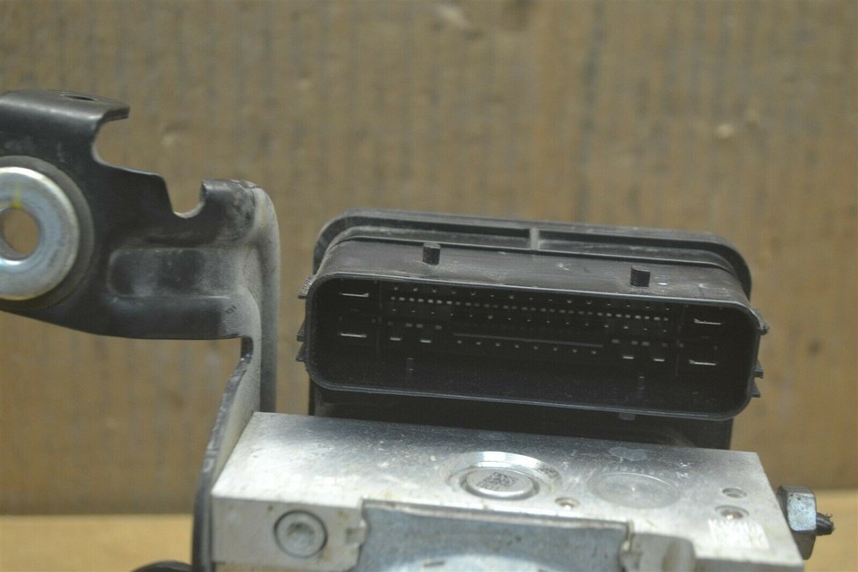 13-14 Ford Fusion ABS Pump Control OEM DG9C2C405AH Module 216-10c4 | eBay