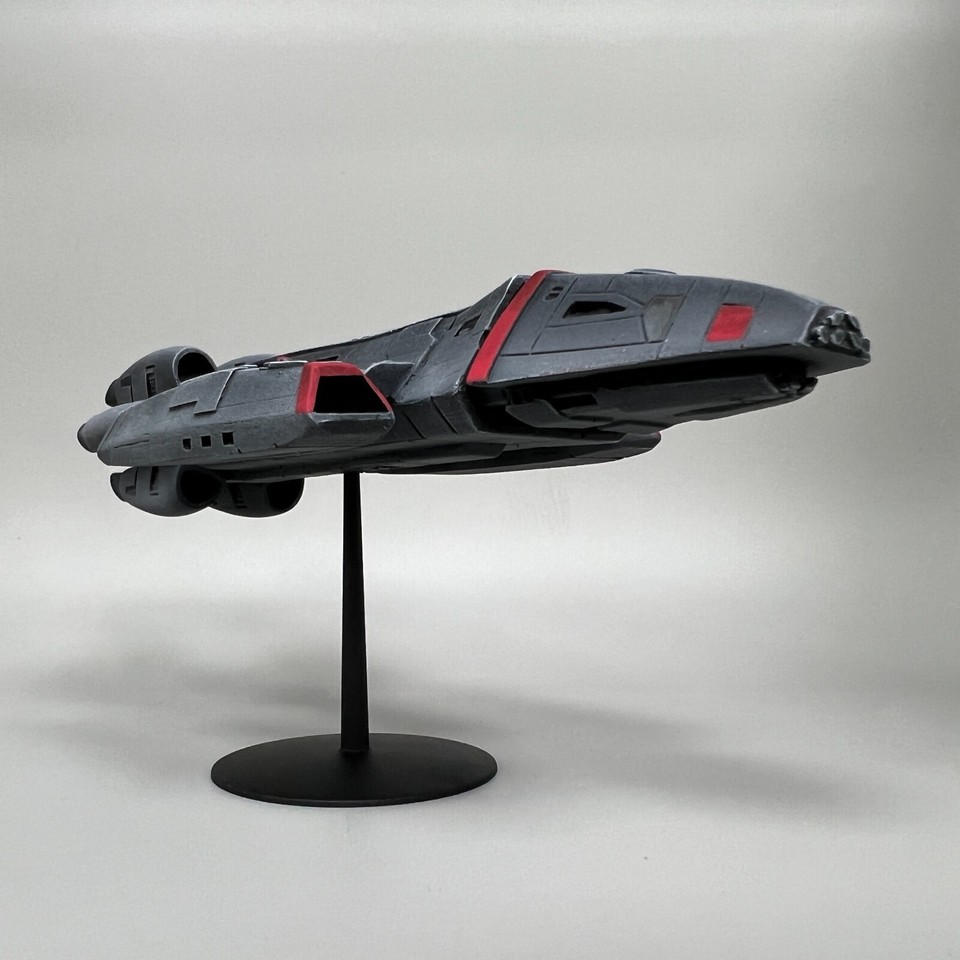 BATTLESTAR GALACTICA VALKYRIE RESIN MODEL KIT PAINTED STARSHIP SCALE 1: ...