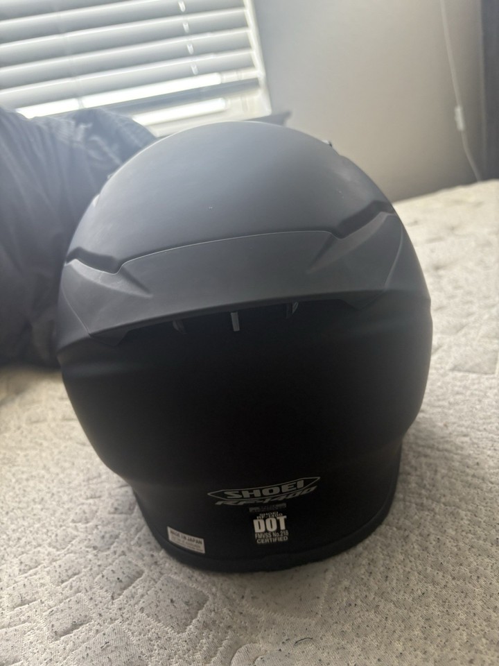 Shoei RF-1400 Motorcycle Helmet Size L. With Cardo Bluetooth And Two ...