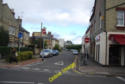 Photo 6x4 Mackenzie Rd Cambridge/TL4658 c2013 | eBay UK