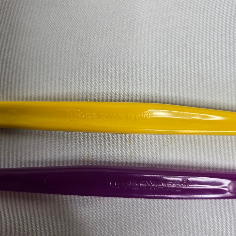 Set of 2 Tupperware Peelers For Citrus, Yellow/Purple, #727-15 #727-8 ...