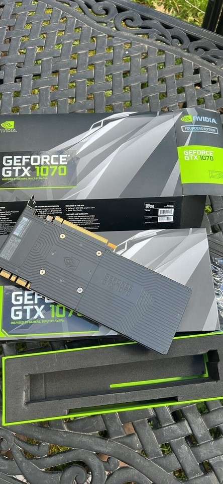 NVIDIA GeForce GTX 1070 Founders Edition 8GB GDDR5 Gamers Graphics Card ...