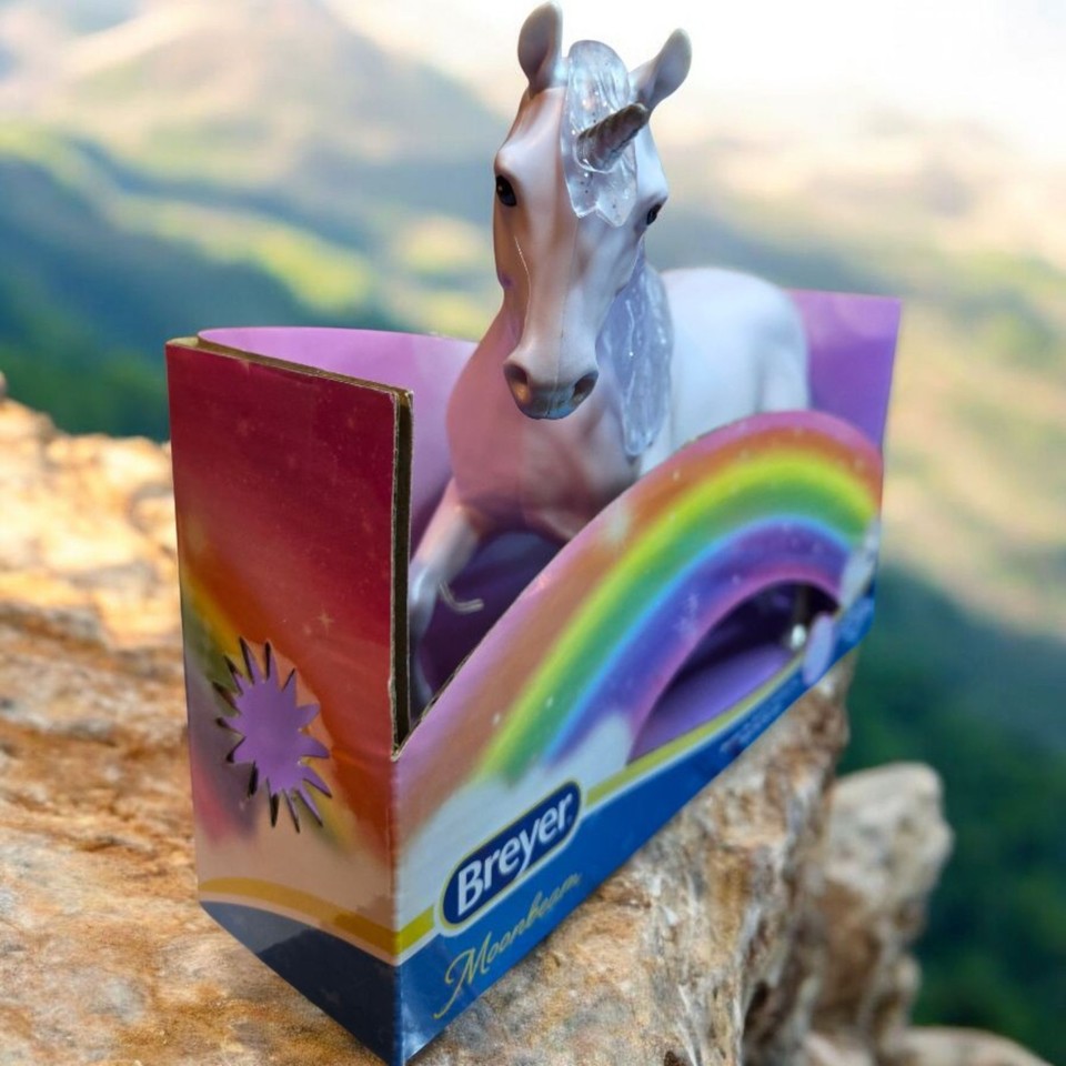 Breyer Paddock Pals "Moonbeam" Toy 2023 Silvery Unicorn New in Paddock ...