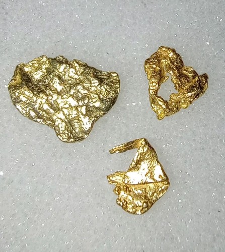 RARE NATURAL GOLD NUGGET LOT OF 3 ALASKA .259 GRAMS IN CAPSULE | eBay