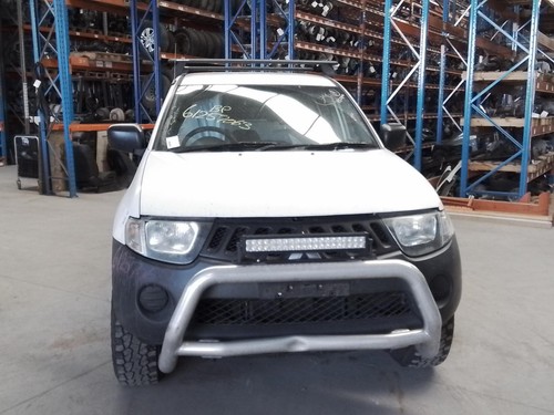 MITSUBISHI TRITON RIGHT REAR DOOR ML, DUAL CAB, NON MOULD TYPE, 07/06 ...