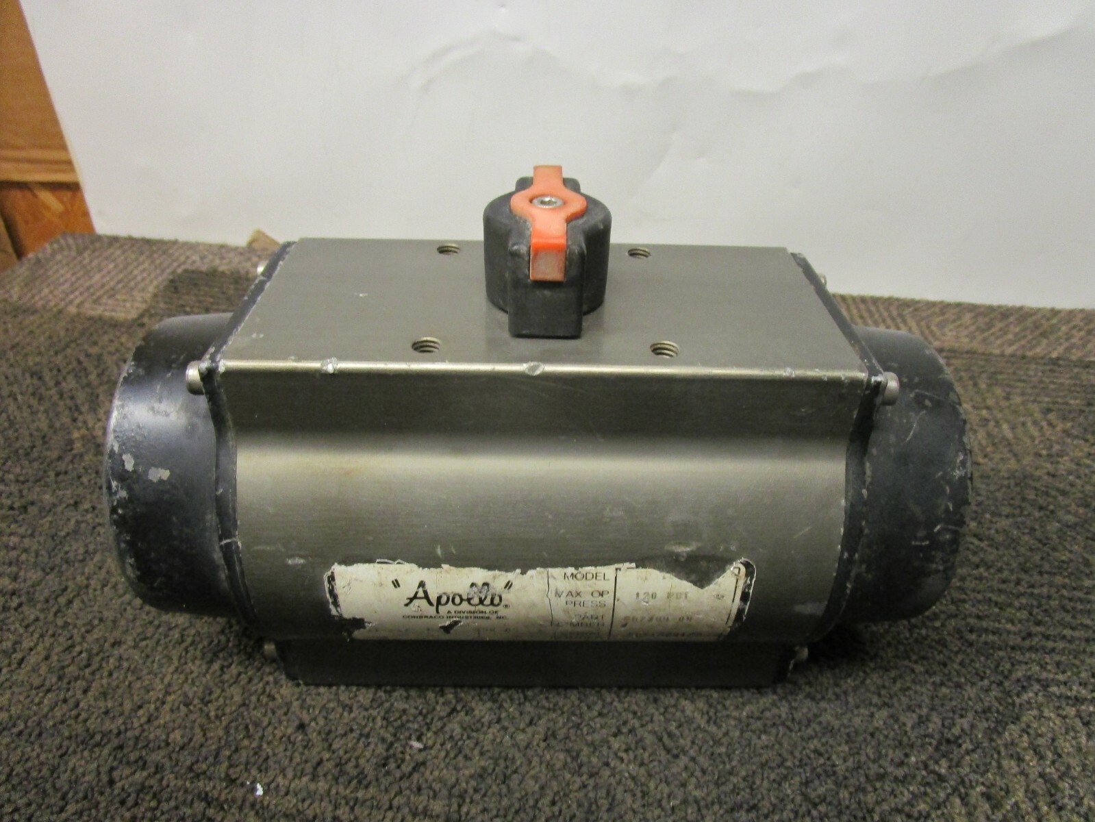 APOLLO RP 1000-SR4 PNEUMATIC AIR ACTUATOR MAX OPERATING AIR PRESSURE ...
