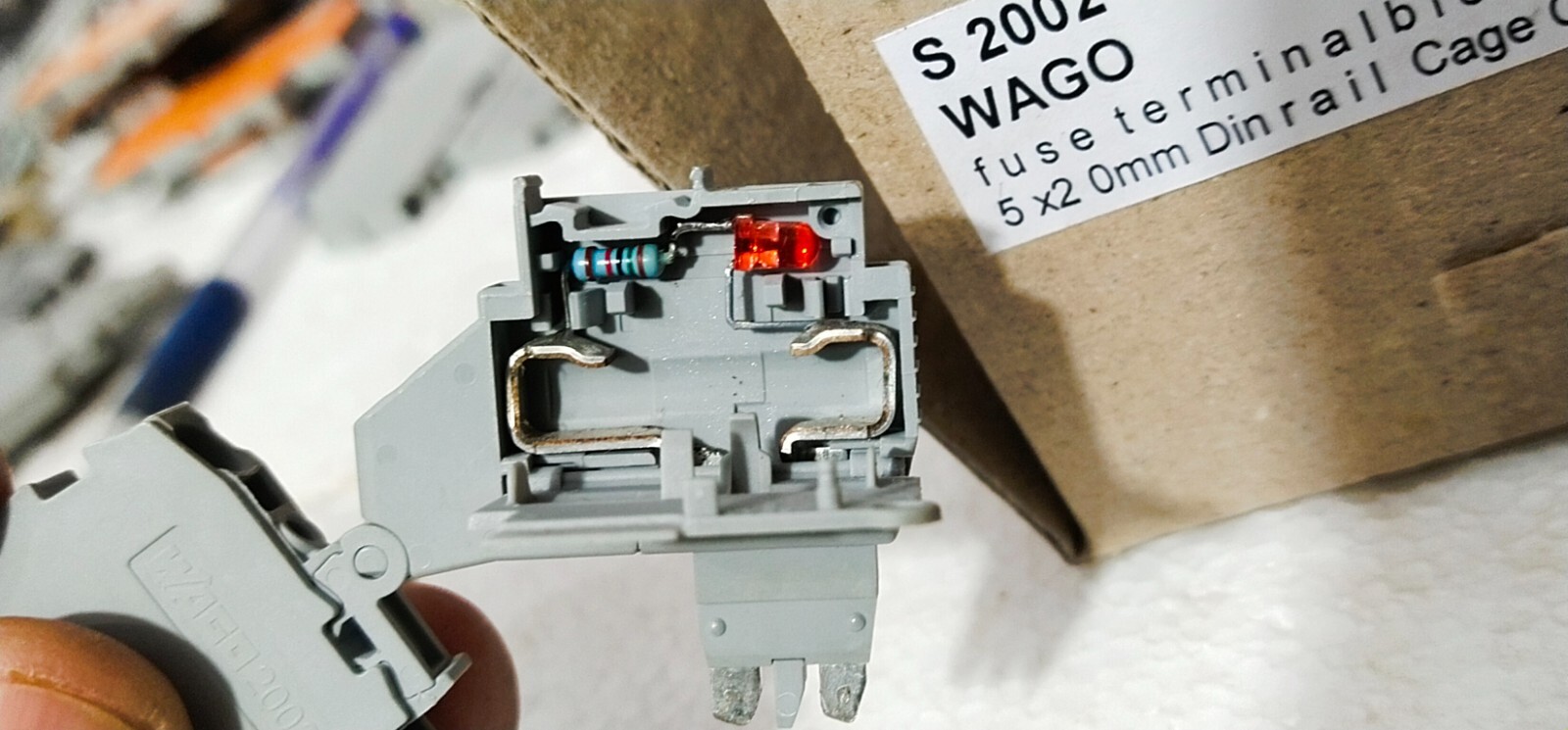 Wago 2002-1611 LED Fuse Disconnect Terminal Block 2Conductor 5X20MM ...