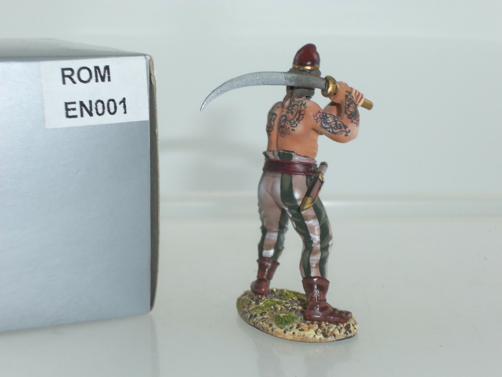 THOMAS GUNN ROMEN001 ROMAN EMPIRE BARBARIAN DACIAN WARRIOR WITH FALX ...