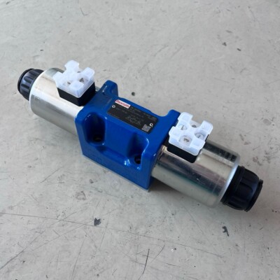 1x Rexroth 4WE10E50/EG24N9K4/M R901278761 Wegeventil Hydraulikventil ...