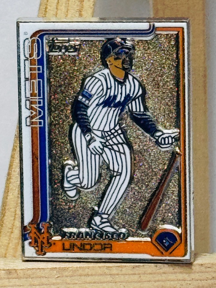 2024-25 Topps Baseball Series 1&2/Update Super Box Exclusive Enamel Pin ...