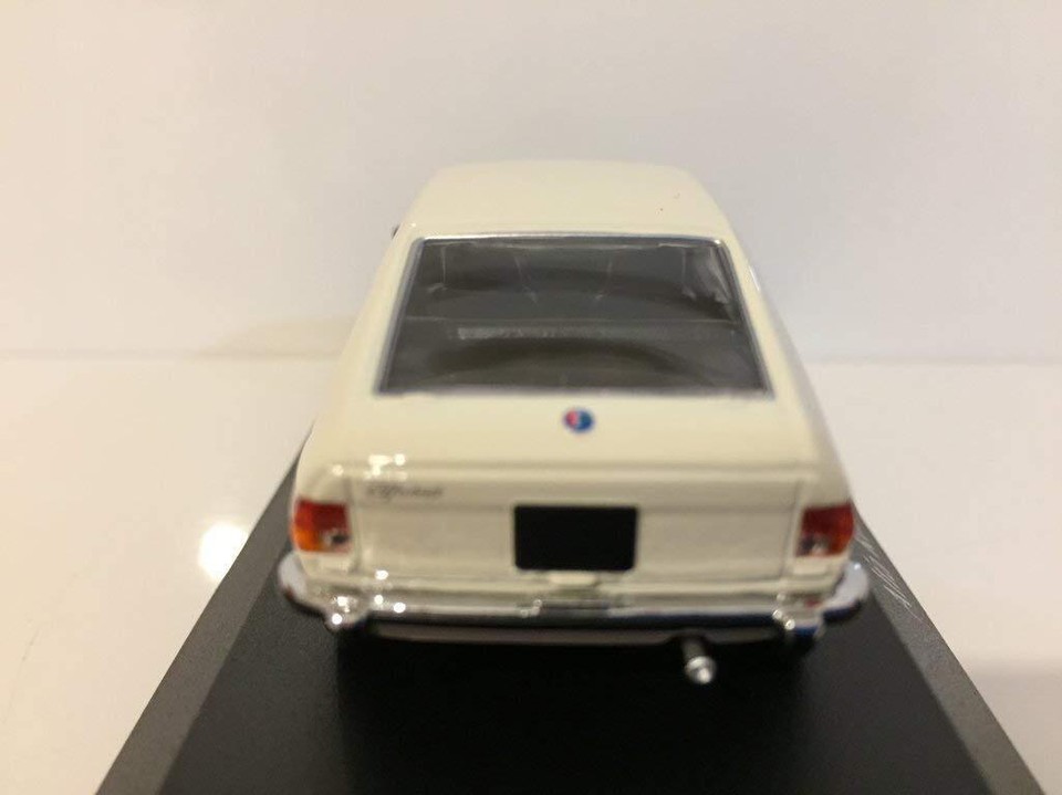 1/43 MAXICHAMPS Alfa Romeo Alfasud 1972 White alpha Romeo al... Ships ...