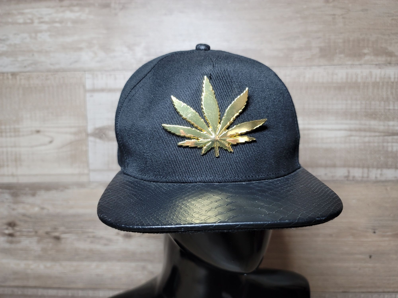 Weed Snapback