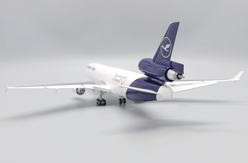 JC Wings EW2M11001 Lufthansa Cargo MD-11F Farewell D-ALCC Diecast 1/200 ...