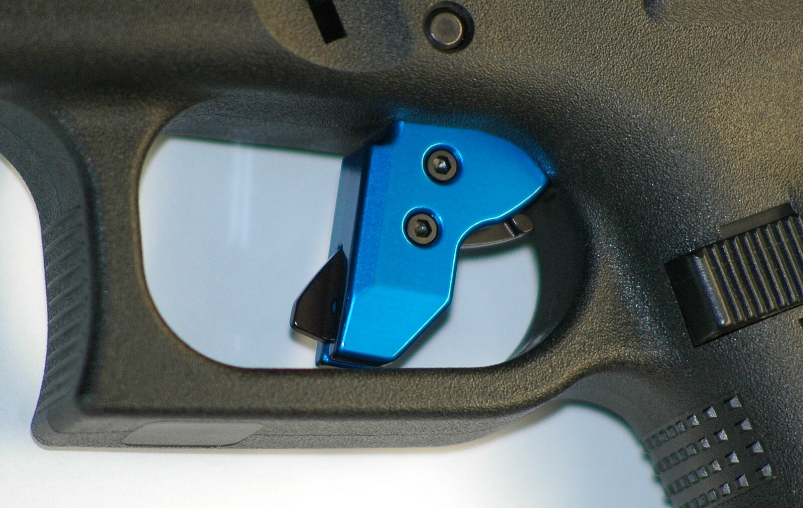 STRYKOUT Gen 3-4 Flat Trigger Shoe Blue fits Glock 20 21 29 30 40 41 42 ...