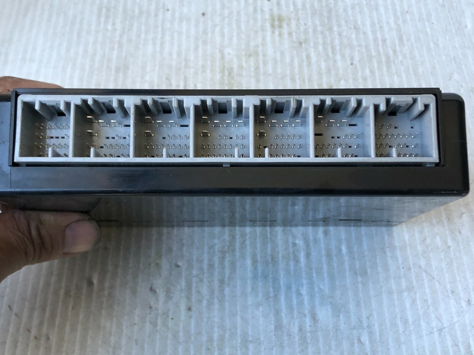 2006 - 2013 GMC Chevrolet Body Control Module BCM BCU Unit P: 15921352 ...