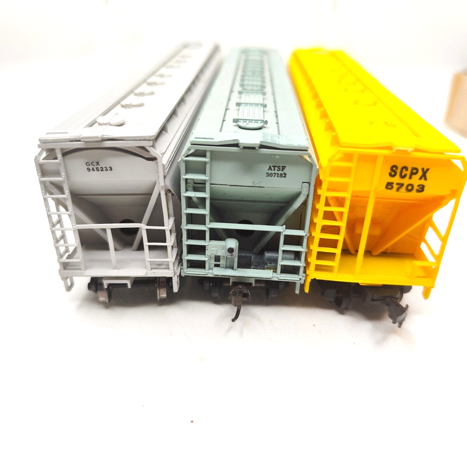 HO Athearn Four Bay Hopper Sante Fe Borg Warner Procor Resins Shell ...