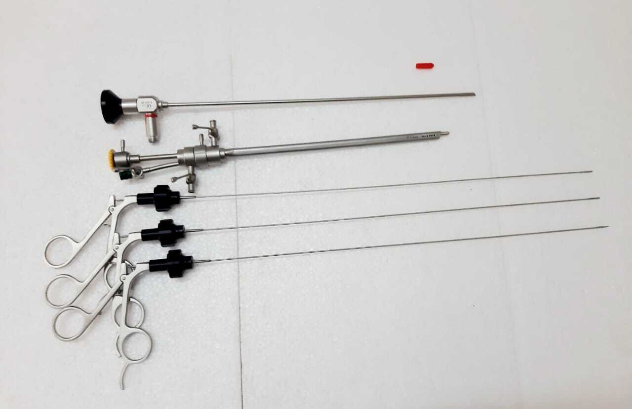 Bettocchi Operative Hysteroscopy Vaina & Hysteroscopy Scissor, Fuerza ...