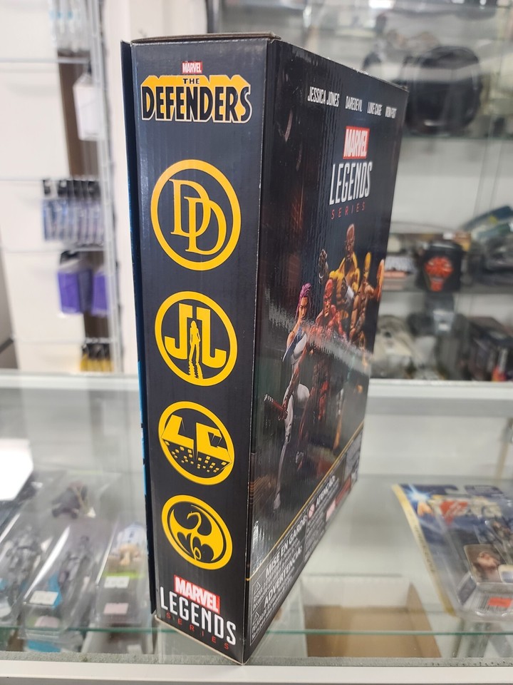 Marvel Legends DEFENDERS BOX SET 4-Pack Amazon Exclusive Daredevil Luke ...