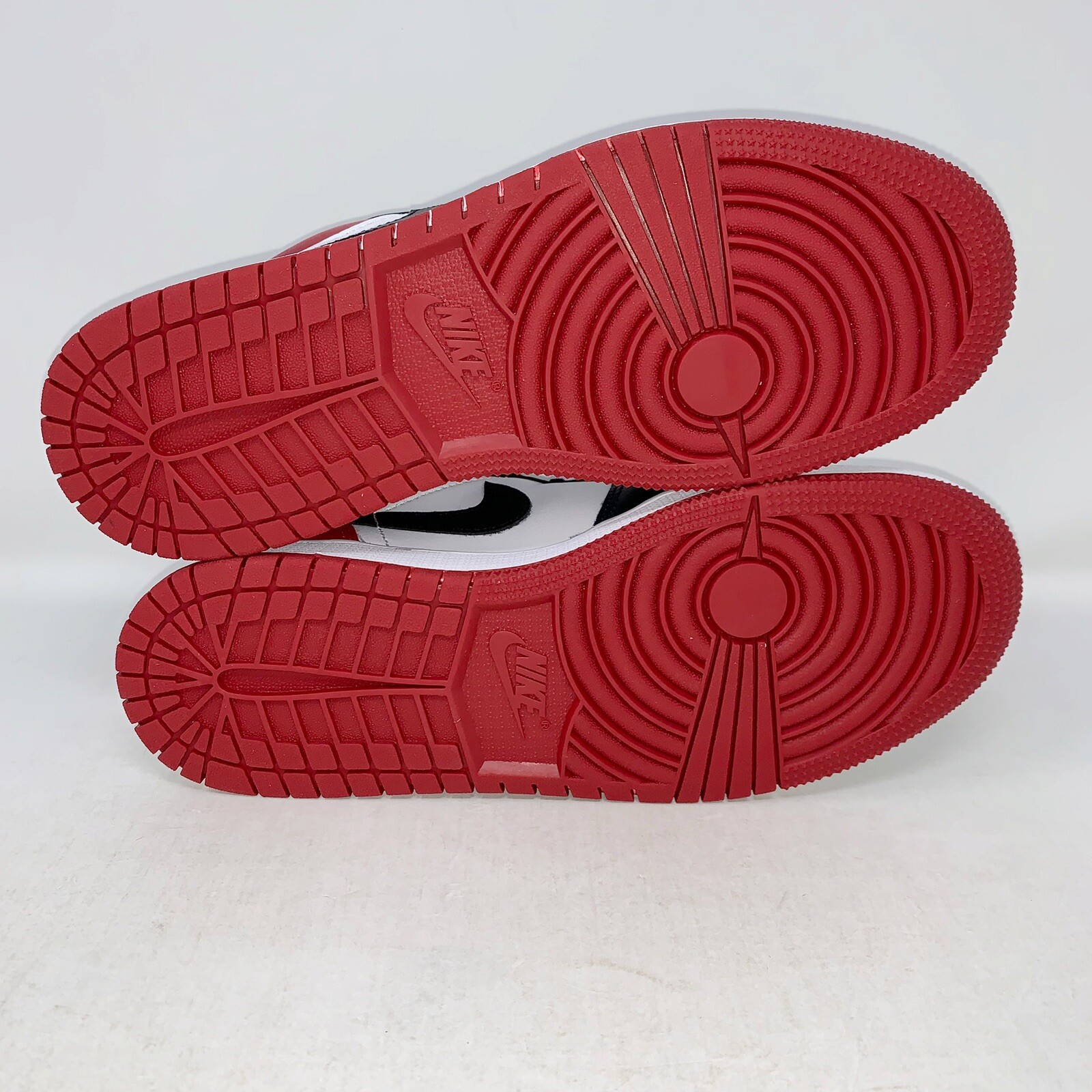 Air Jordan 1 Low 'Bred Toe Chicago' Black Sneaker Size 5.5Y / 7W BNIB ...