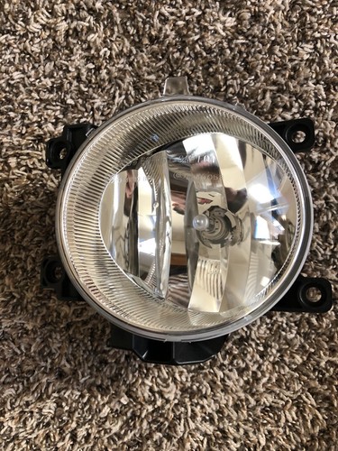 OEM Toyota 81220-60120 Driver Fog Lamp Assy 2013-15 Land Cruiser & RAV4 ...