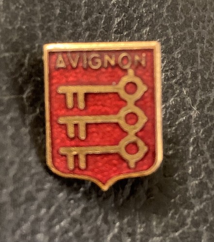 Ancien INSIGNE BADGE BLASON AVIGNON Emaillee | eBay