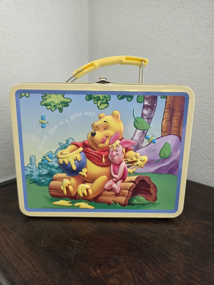 WINNIE THE POOH & PIGLET STUCK IN A GOOD WAY Vintage METAL LUNCH BOX ...