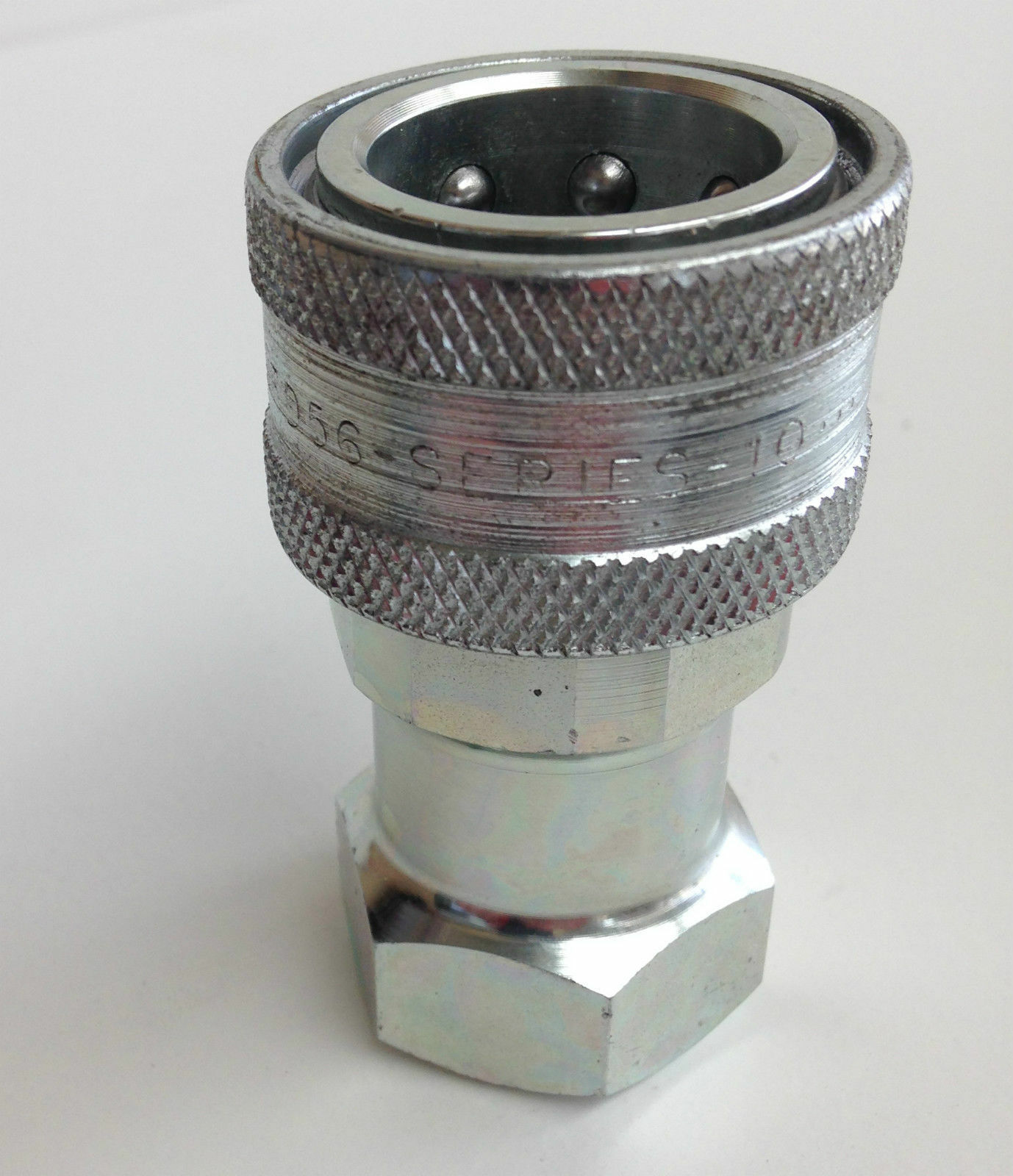 Eaton Aeroquip 5601810 FD56 Ser. 10 Female NPT Hydraulic Quick Release ...