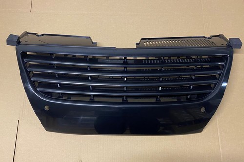 R Line Front Black badgelles Grille with PDC holes For VW Passat B6 3C ...