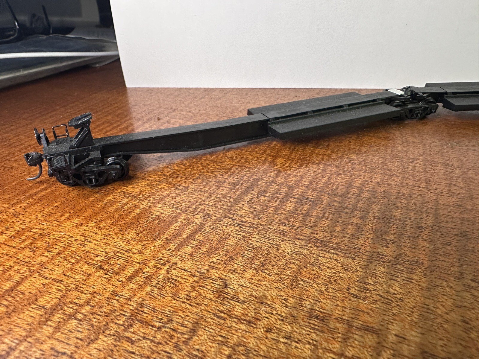 HO Undecorated Weighted 4 unit Spine Car w/ Metal Wheels & Kadees - 40 ...