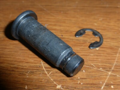 Bissell OEM Wheel Pin Assembly (x1) for 2486 Cleanview Upright Vacuum ...