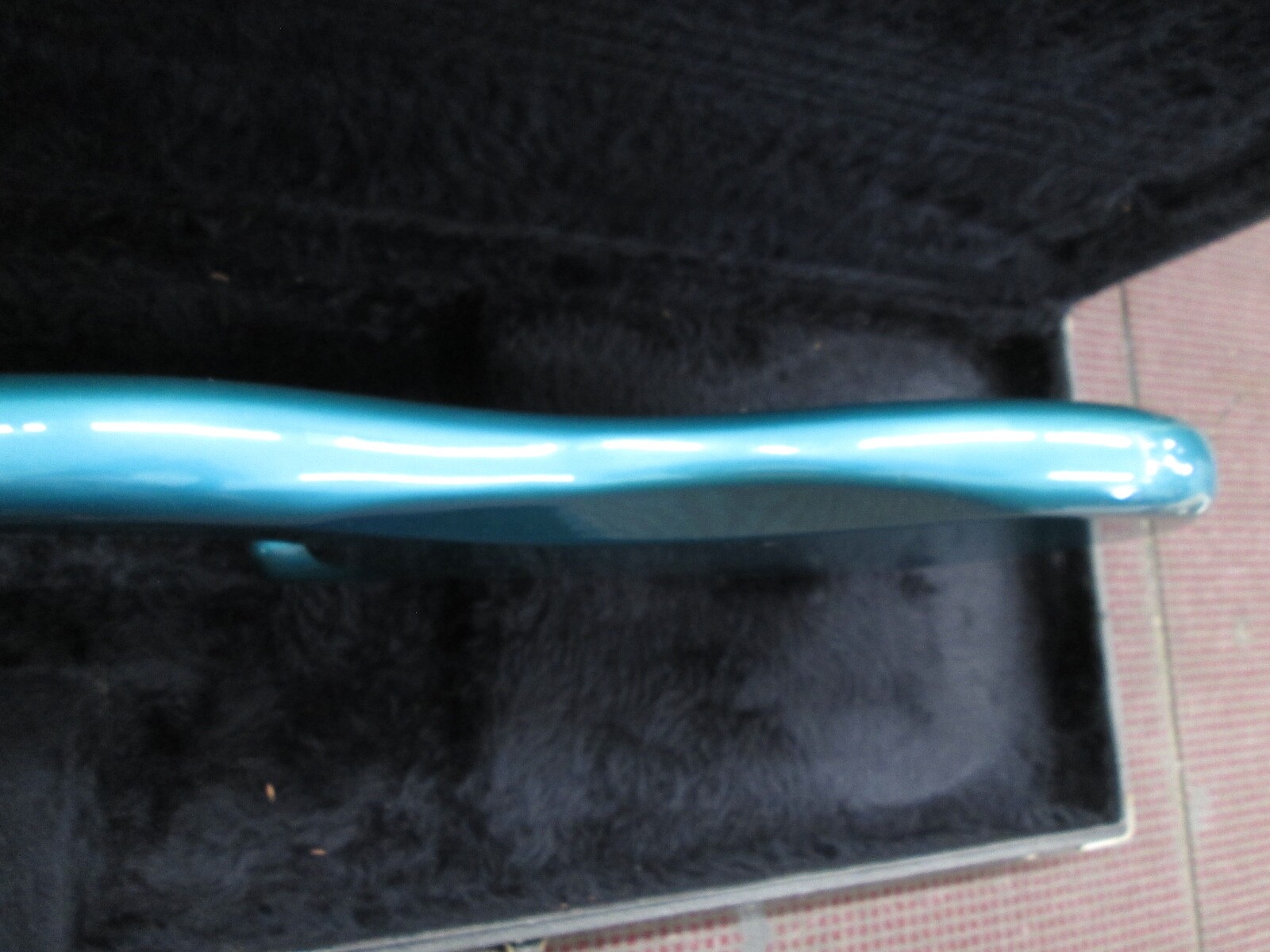 VINTAGE 1983 GUILD SB-202 Blue, Excellent, BASE GUITAR. W/ HARD CASE ...