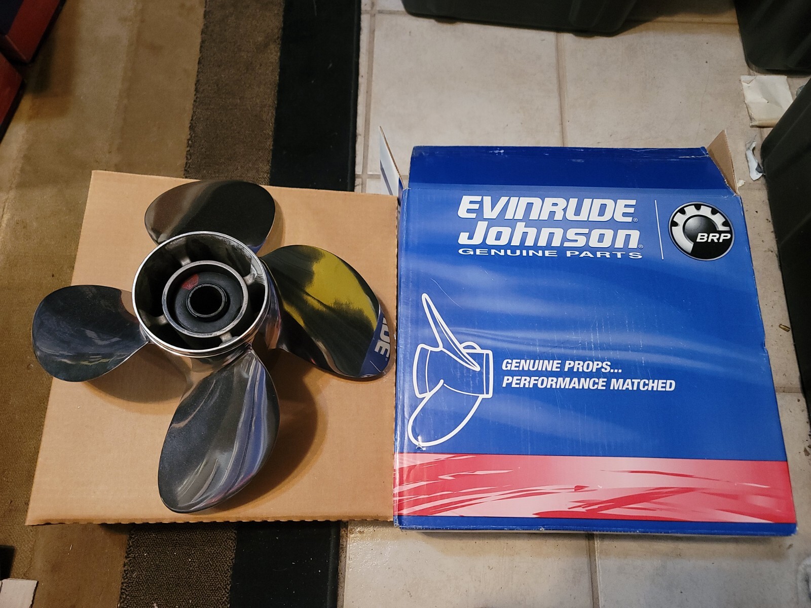 NEW EVINRUDE JOHNSON 14.25 X 19 RH PROP AY CYCLONE PART# 0177191 177191 ...