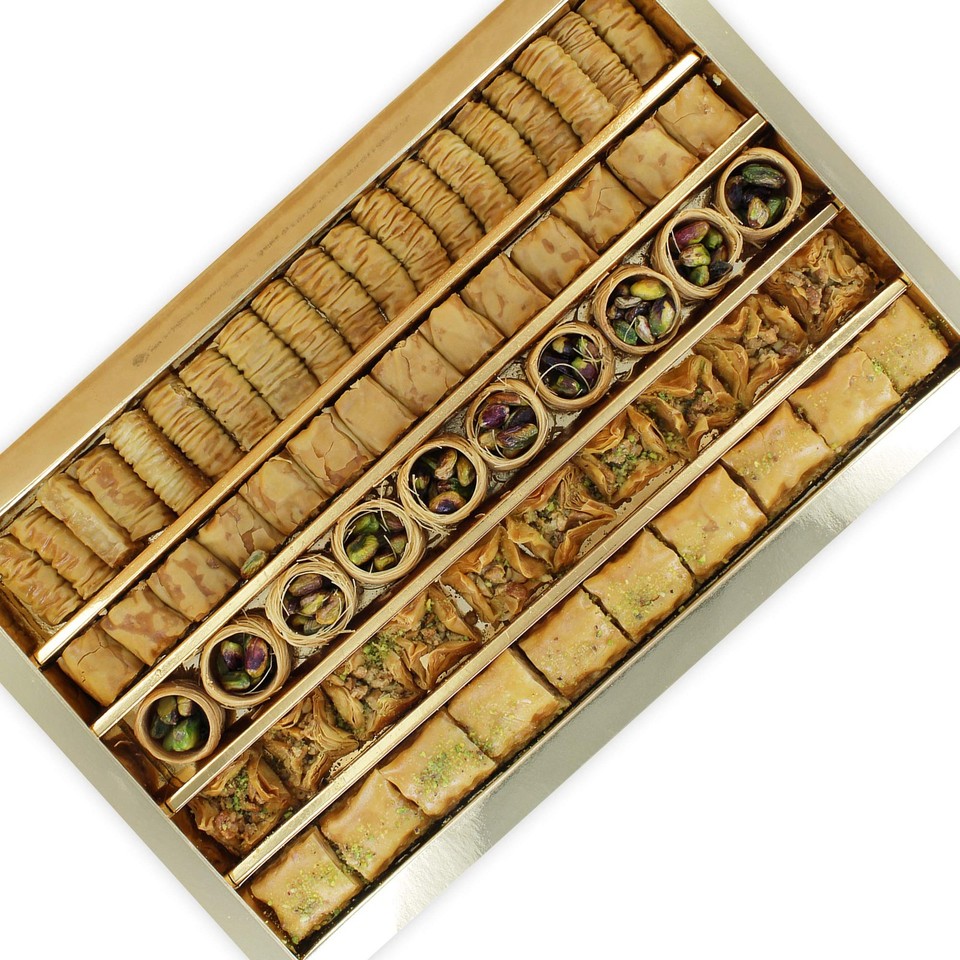 Middle Eastern Sweets - 70-Piece Assorted Baklava Pistachio and Almond ...