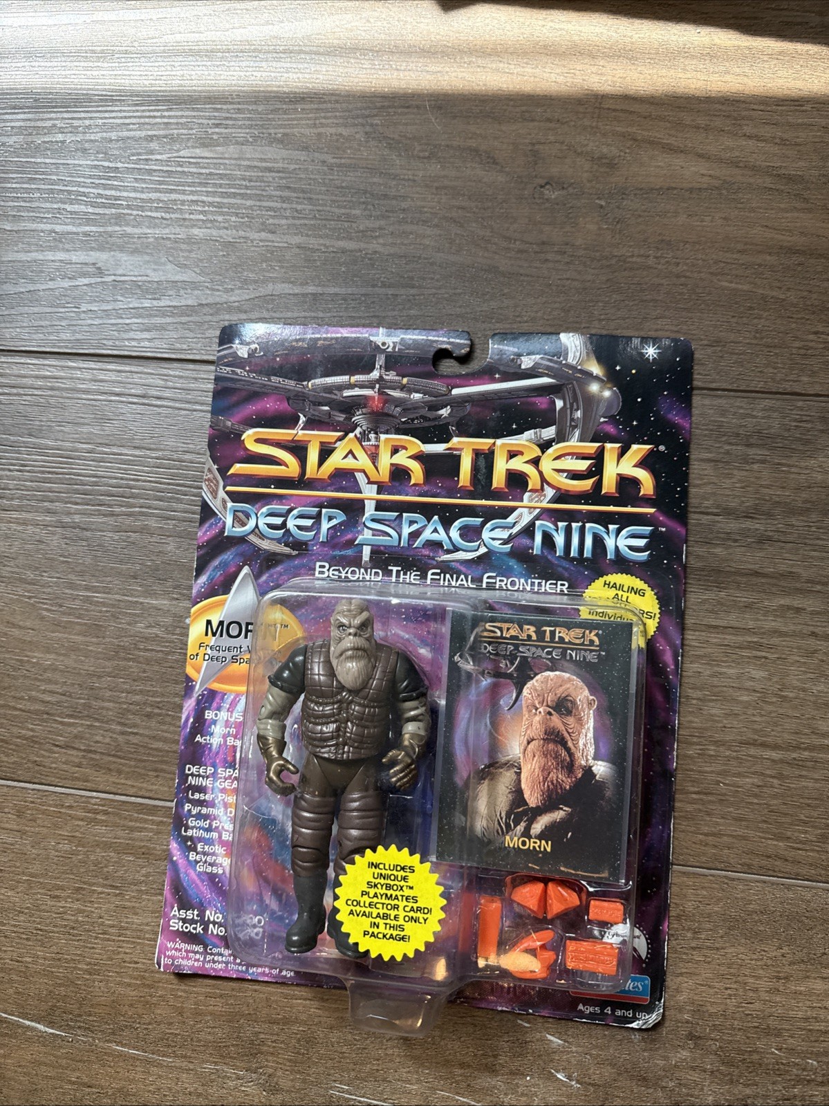 Star Trek DS9 Morn Action Figure 1993 Playmates Toys Barfly Gear 5in ...