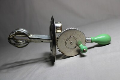 1 Vintage Circa 1920s Green Handled HAND MIXER | eBay