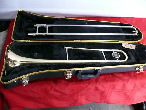 King & Accord Trombone bundle. One pair of 2 Trombones with cases ...