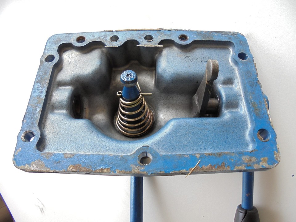 Ford 1300 1500 PTO Shift Cover SBA324710170 , Lever SBA324100290 ...