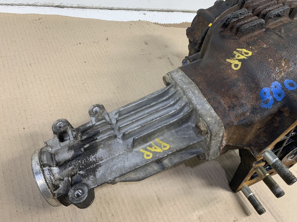 2004-2010 Toyota Sienna AWD transfer case 04-07 Highlander 04-05 Lexus ...